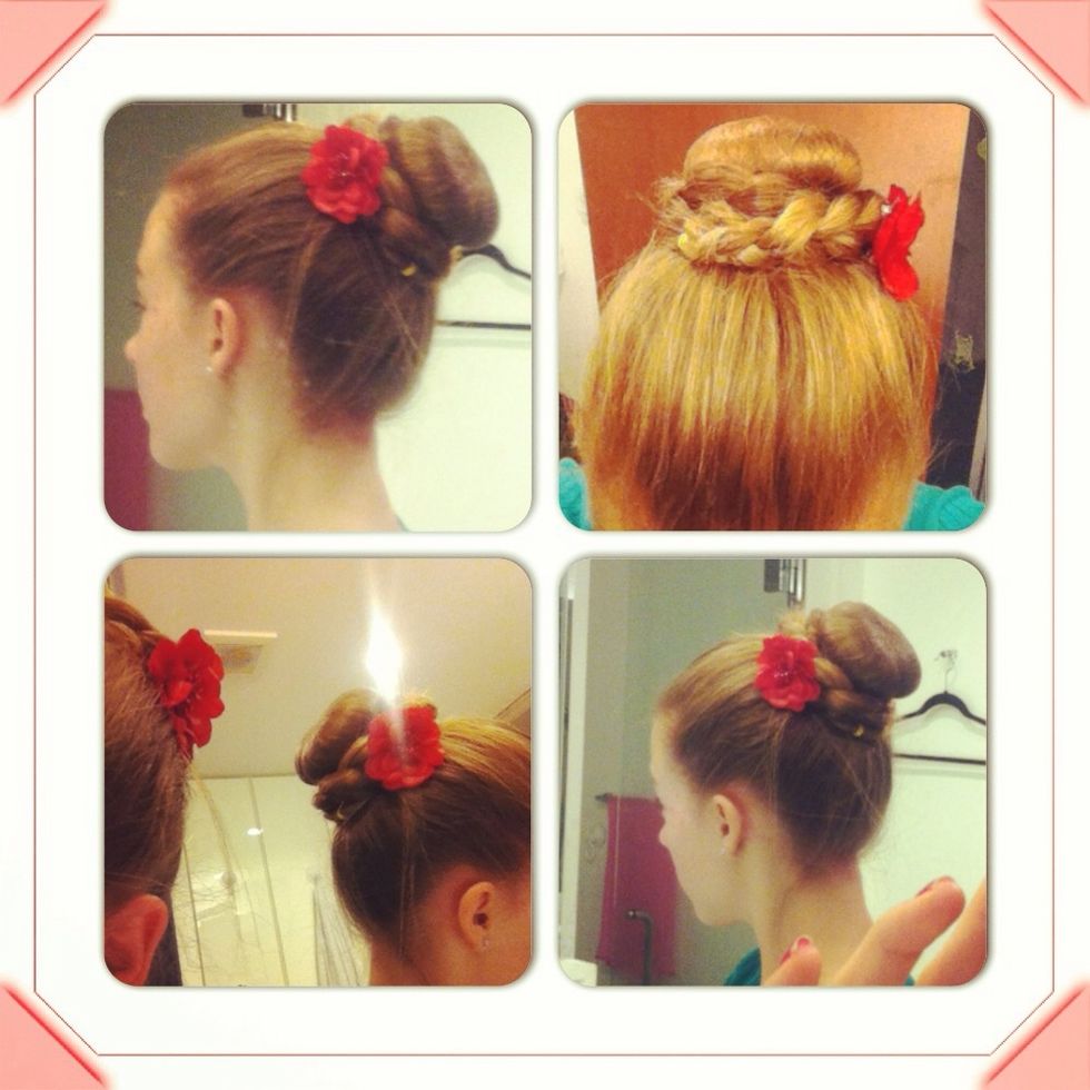 How to do a ballet bun - B+C Guides