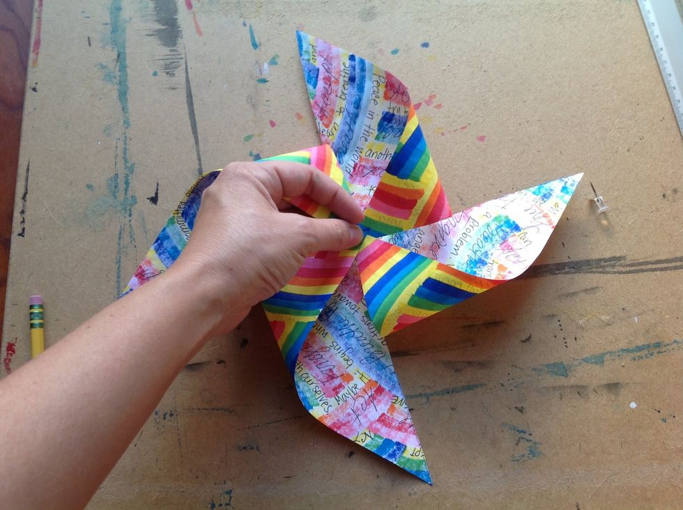 How to make a pinwheel for peace - B+C Guides