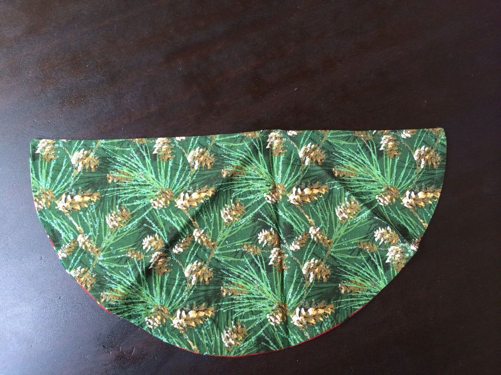 How to make & fold decorative christmas tree napkins - B+C Guides