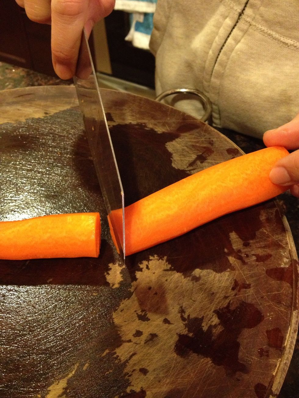 How to cut heart shaped carrots - B+C Guides