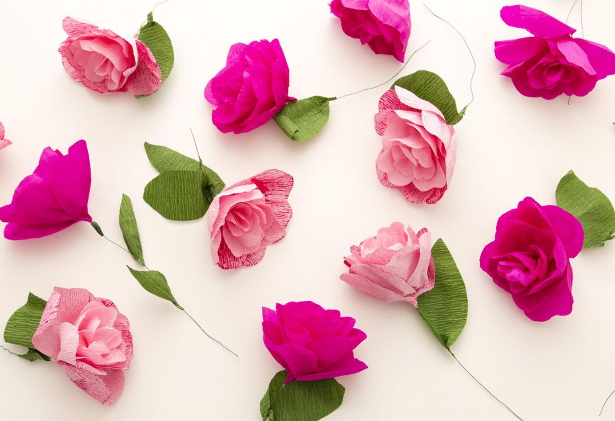 How to make a diy paper flower garland - B+C Guides
