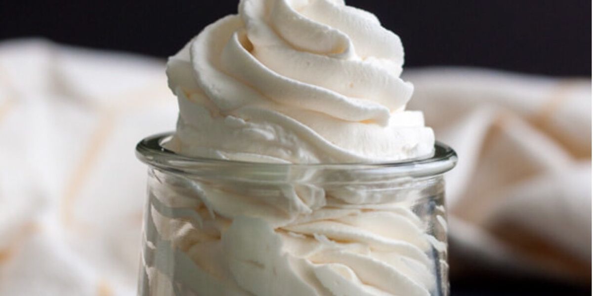 How to make flavord wipped cream - B+C Guides
