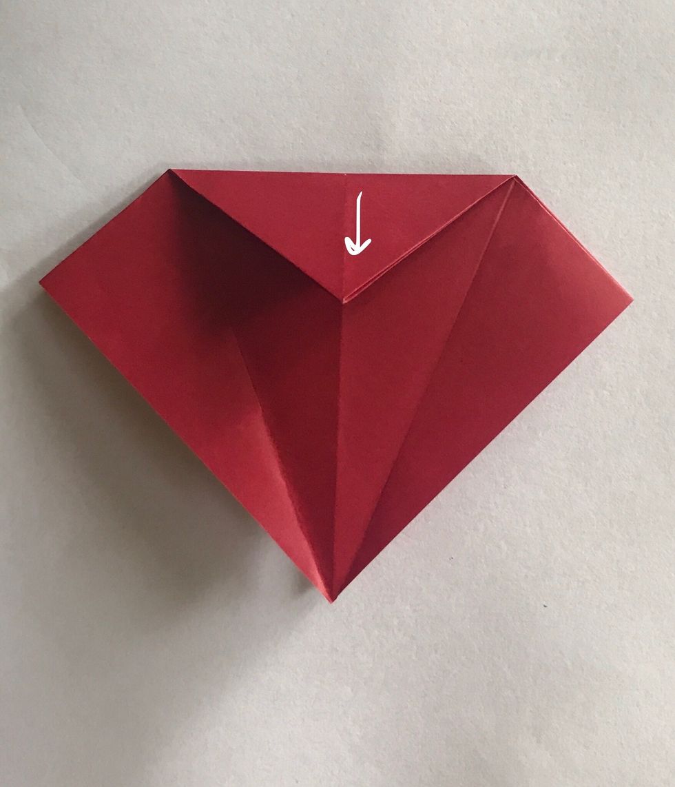 Fold center crease to pop out instead of caving in - B+C Guides