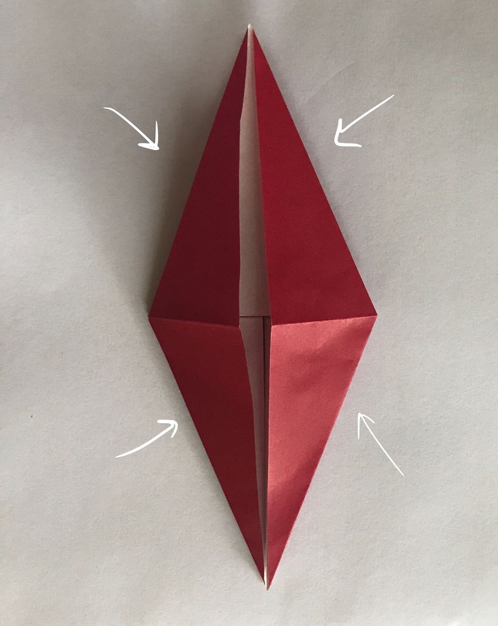 Fold center crease to pop out instead of caving in - B+C Guides