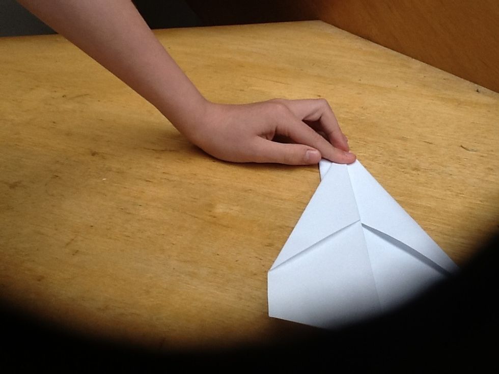 How to create a paper airplane dart - B+C Guides