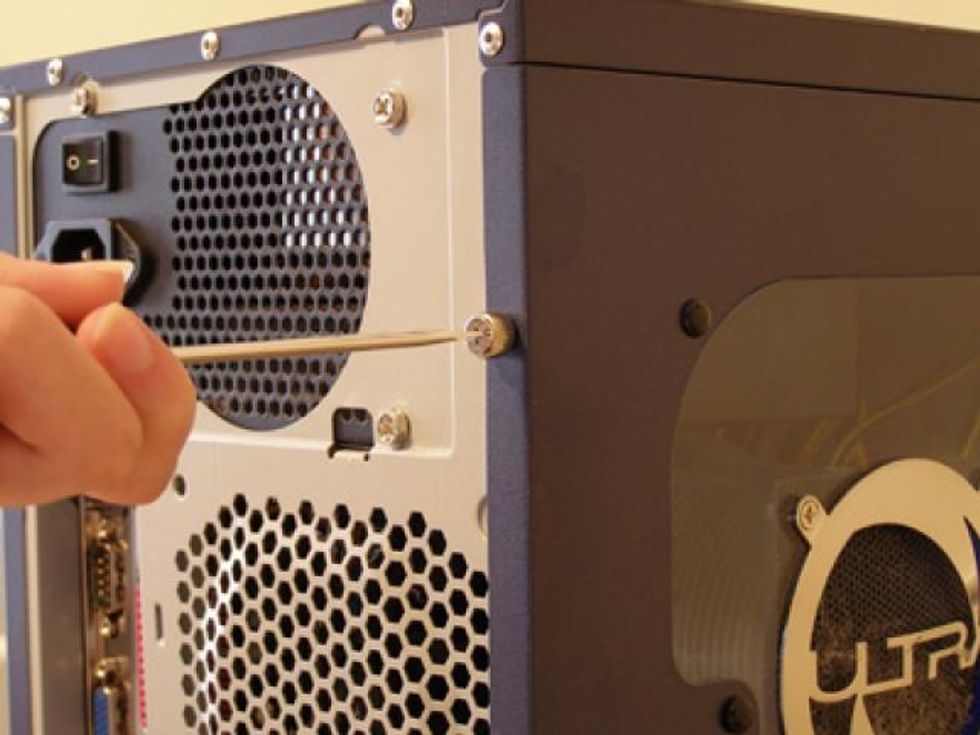 How to clean a fan - B+C Guides