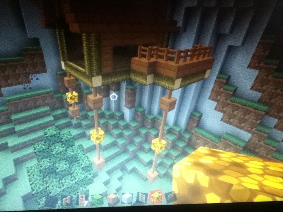 How to build a cliff-face house in minecraft - B+C Guides