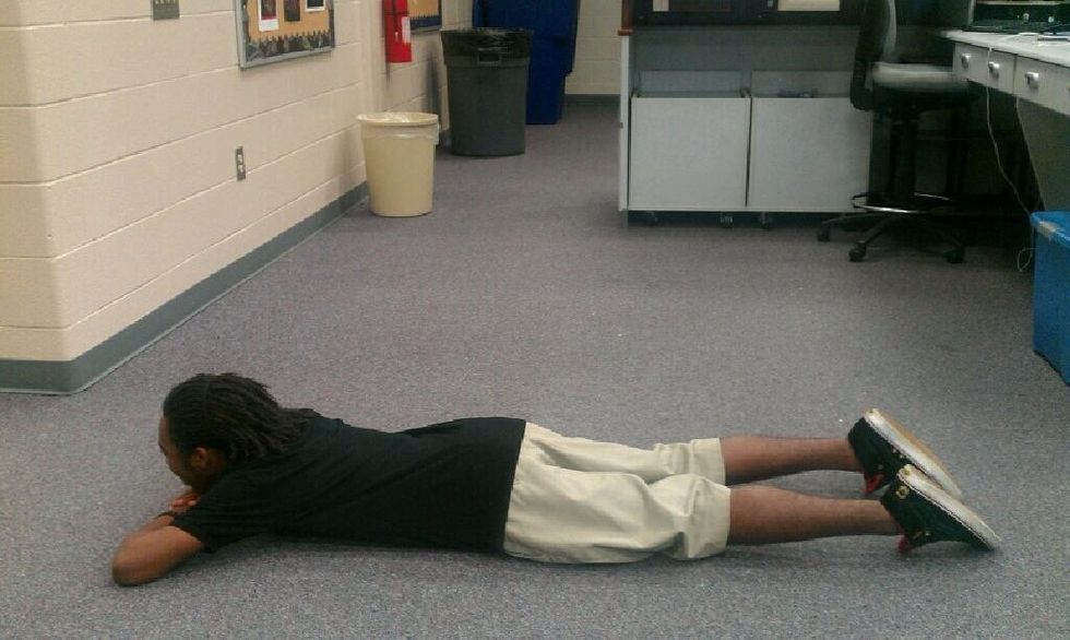 How to do a push up - B+C Guides