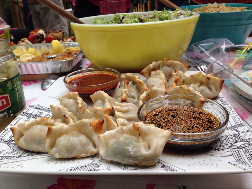 How to grill delicious dumplings - B+C Guides