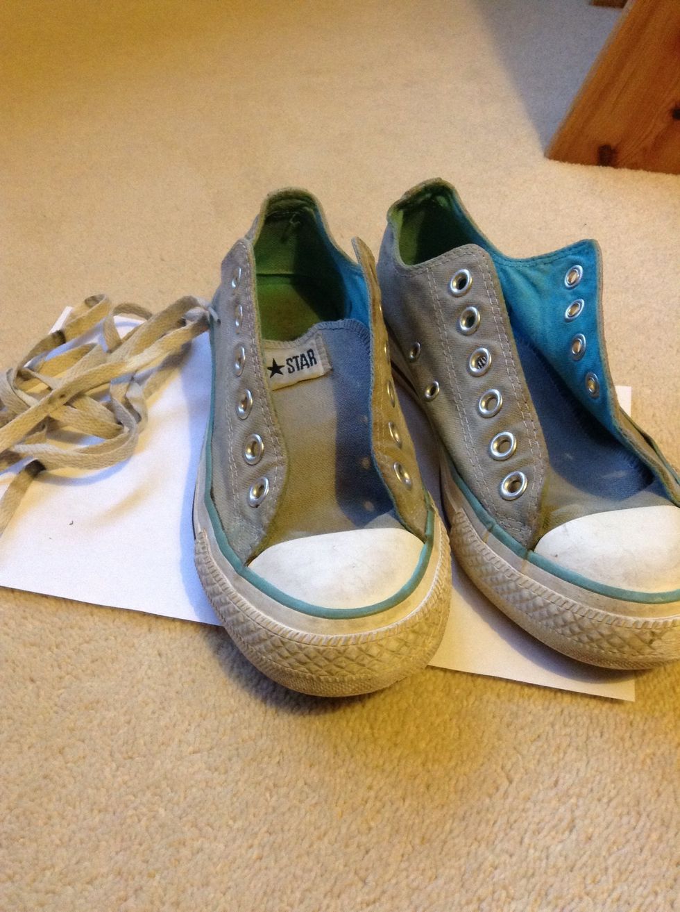 How to make doodle shoes - B+C Guides