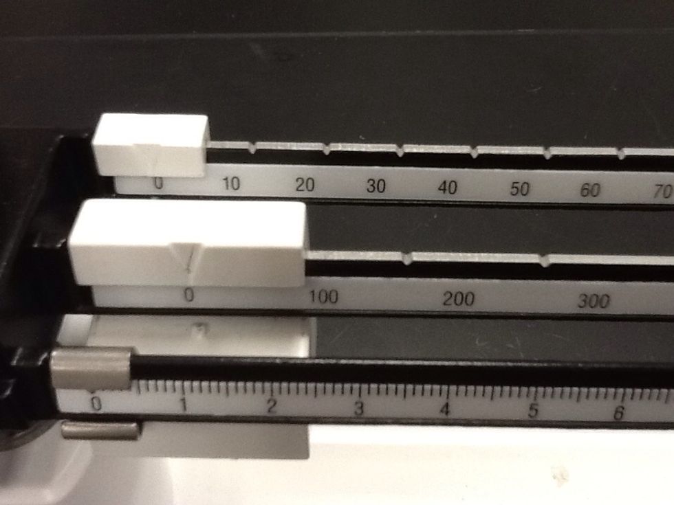 How to triple beam balance - B+C Guides
