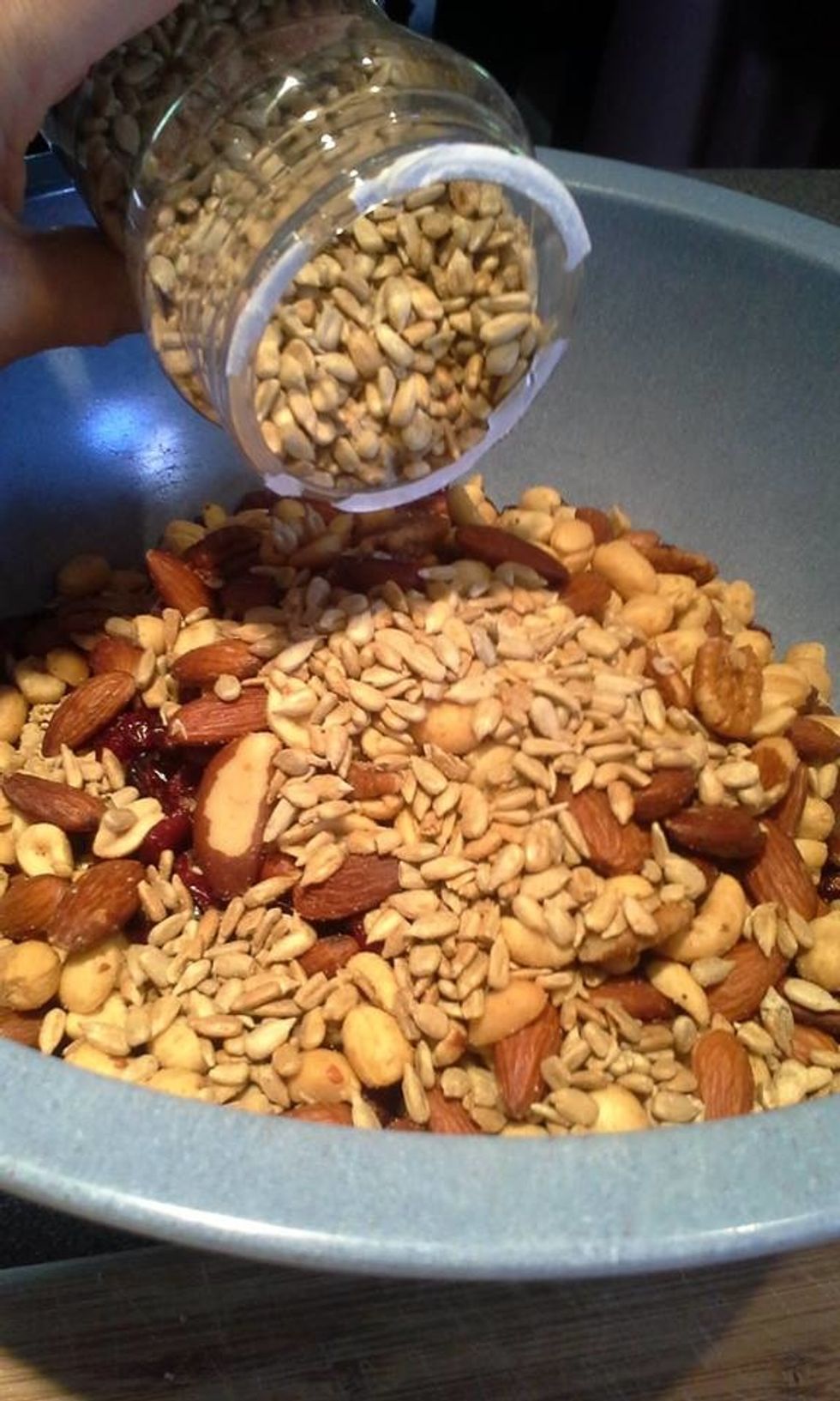 How to make trail mix - B+C Guides