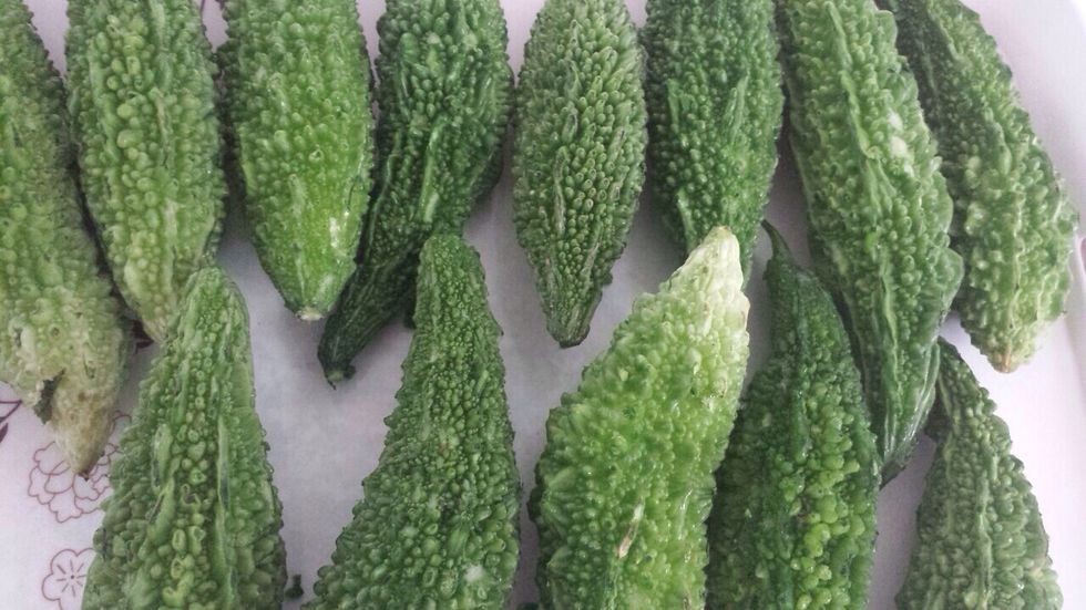 How to cook karela (pakistani and indian dish) - B+C Guides