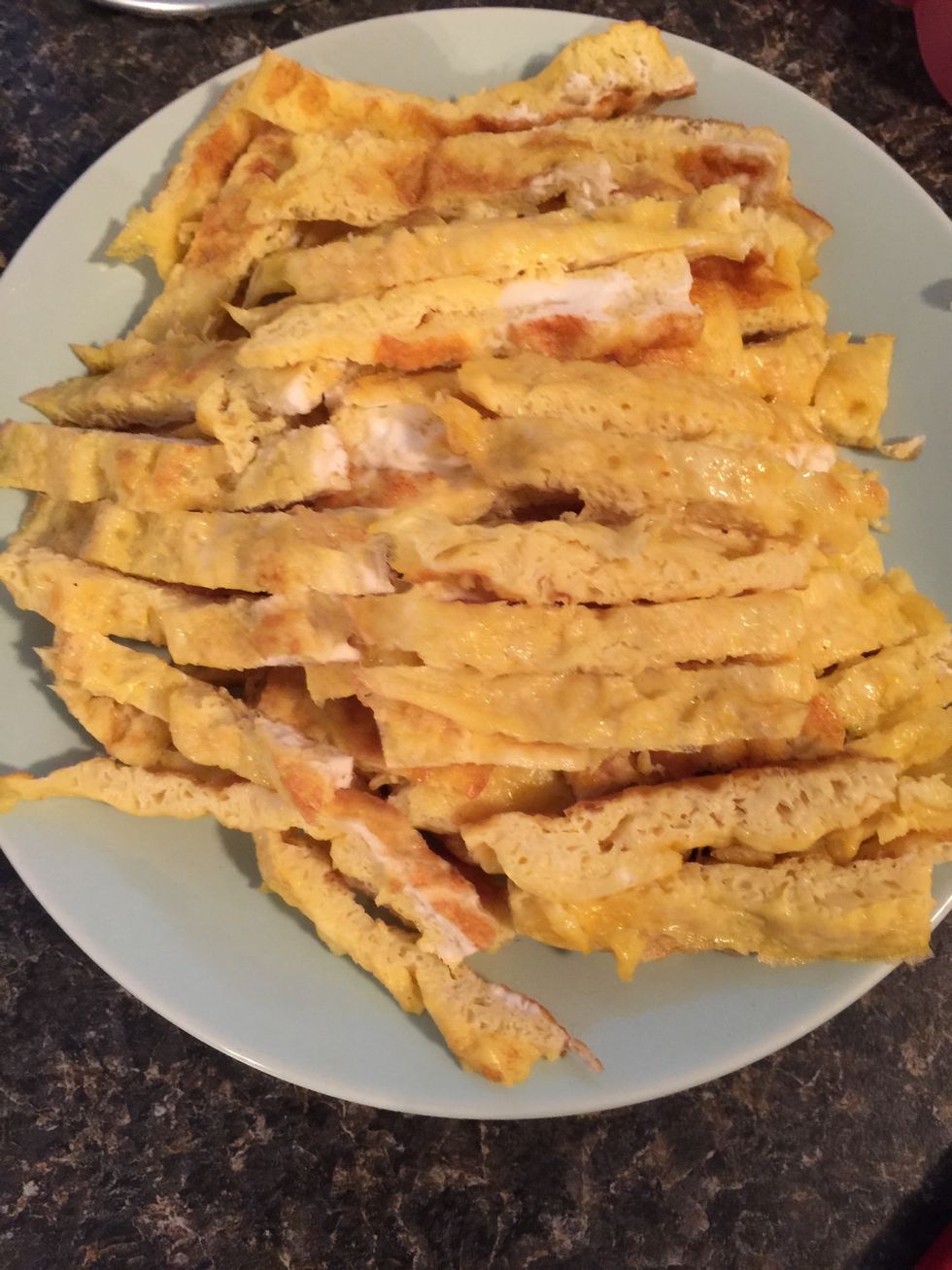 How to make kua mee (sweet fried noodles) - B+C Guides