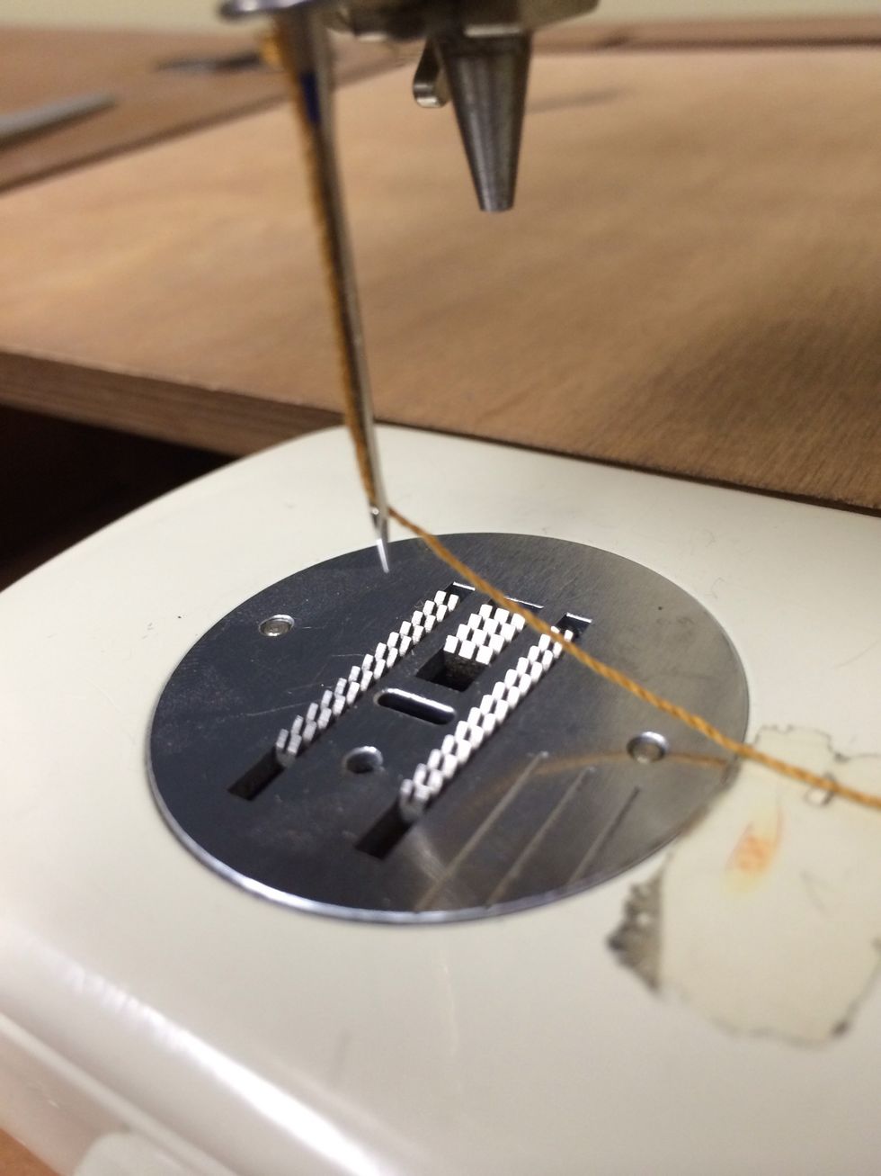 How to thread a bernina 830 - B+C Guides