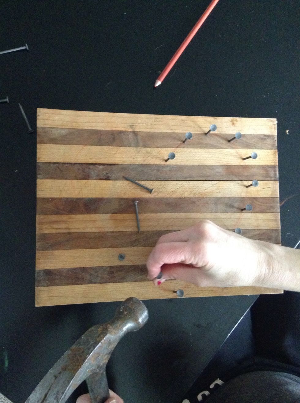 How to make a string & nail board - B+C Guides