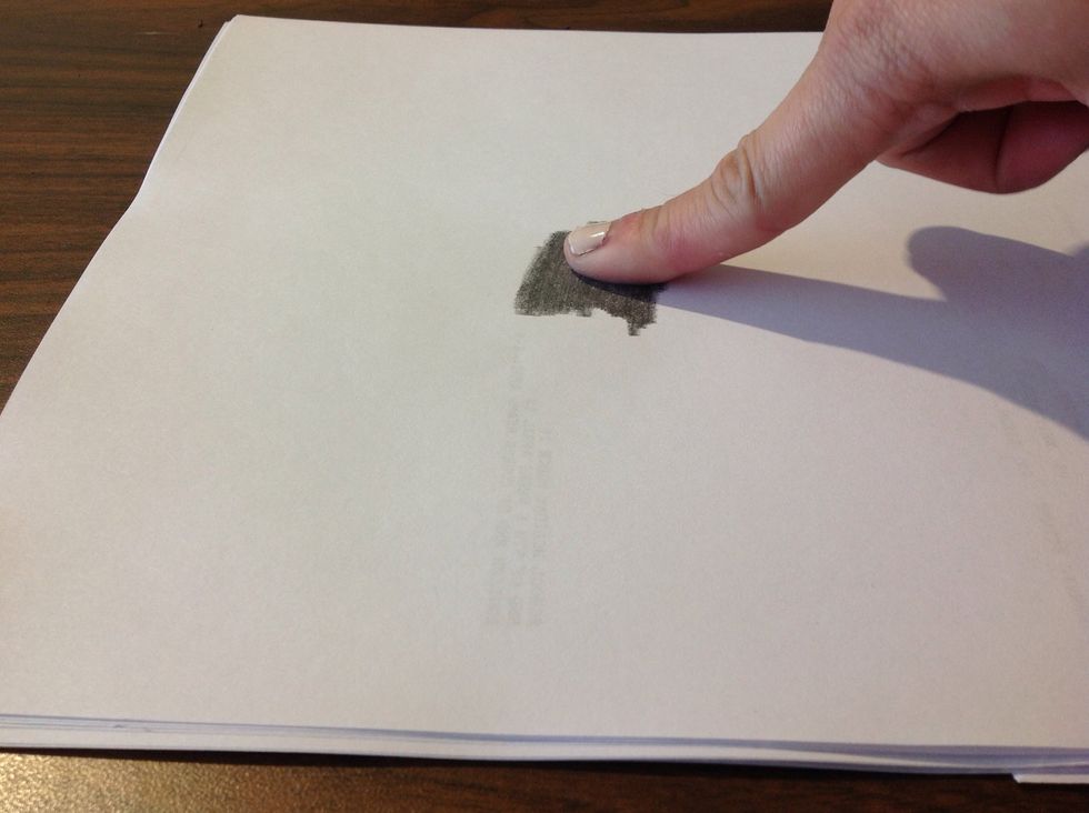 How to make a fingerprint with a pencil - B+C Guides