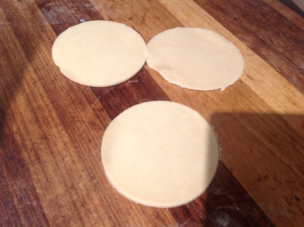 How to make guyanese pine tarts - B+C Guides