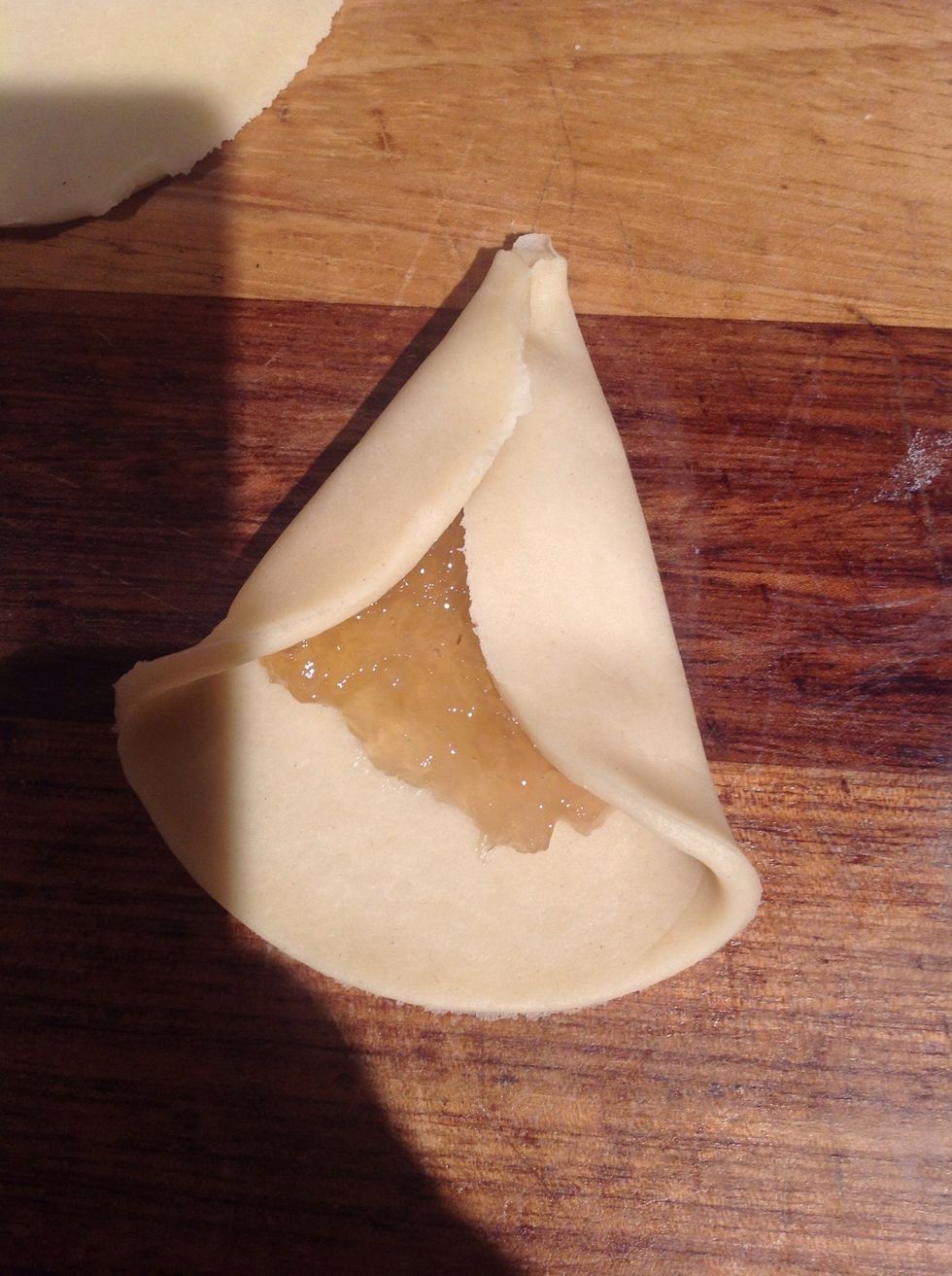 How to make guyanese pine tarts - B+C Guides
