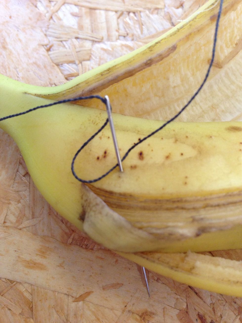 How to stitch a banana - B+C Guides