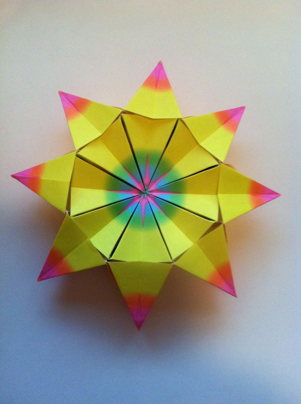 How to make the 3d origami magic circle into a starburst - B+C Guides