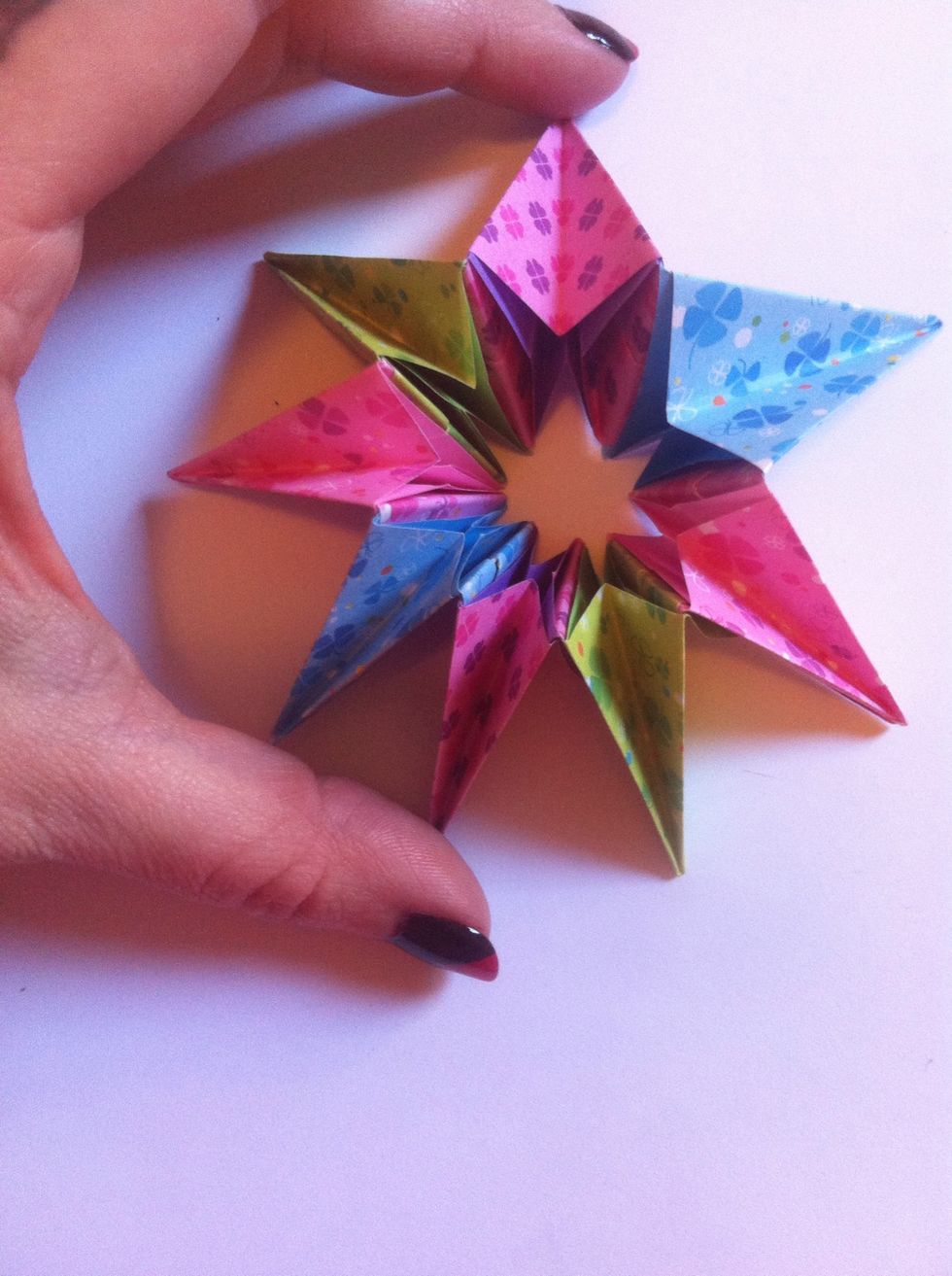 How to make 3d origami magic circle (medium easy) - B+C Guides