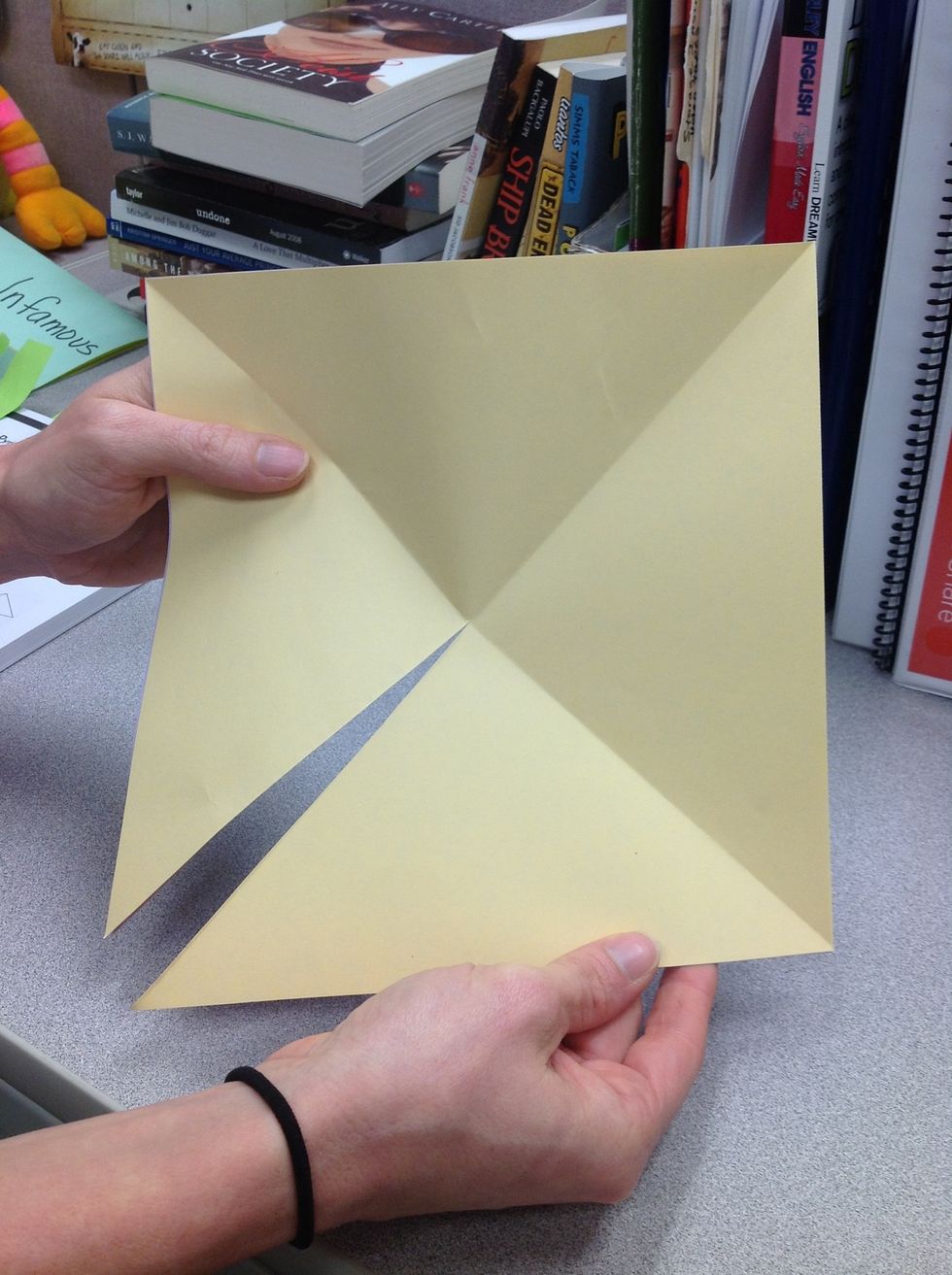 How to create a pyramid foldable - B+C Guides