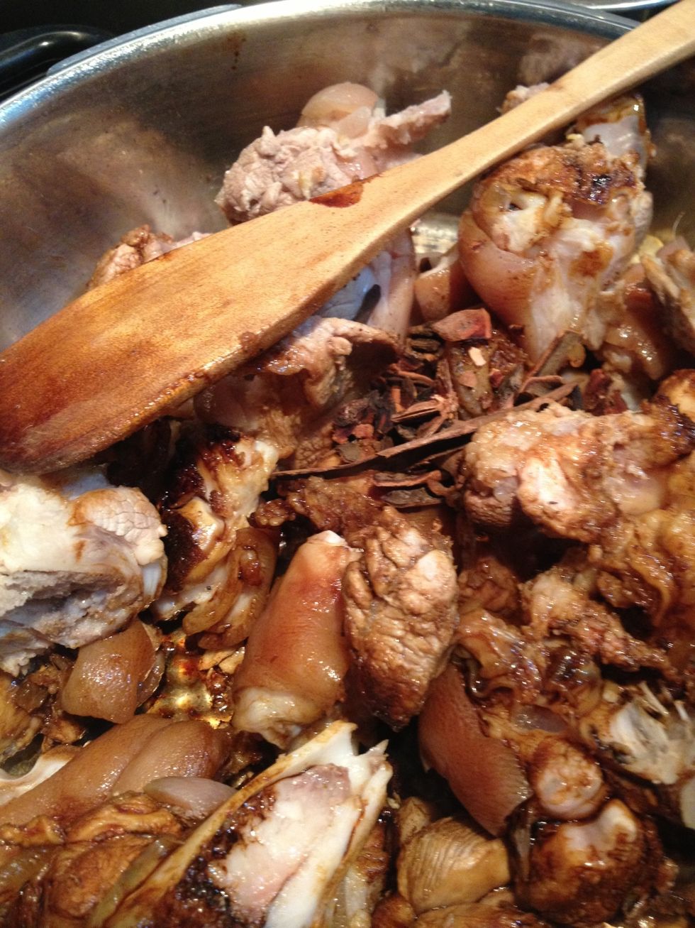 How to cook braised pork thigh (cukyok) - B+C Guides