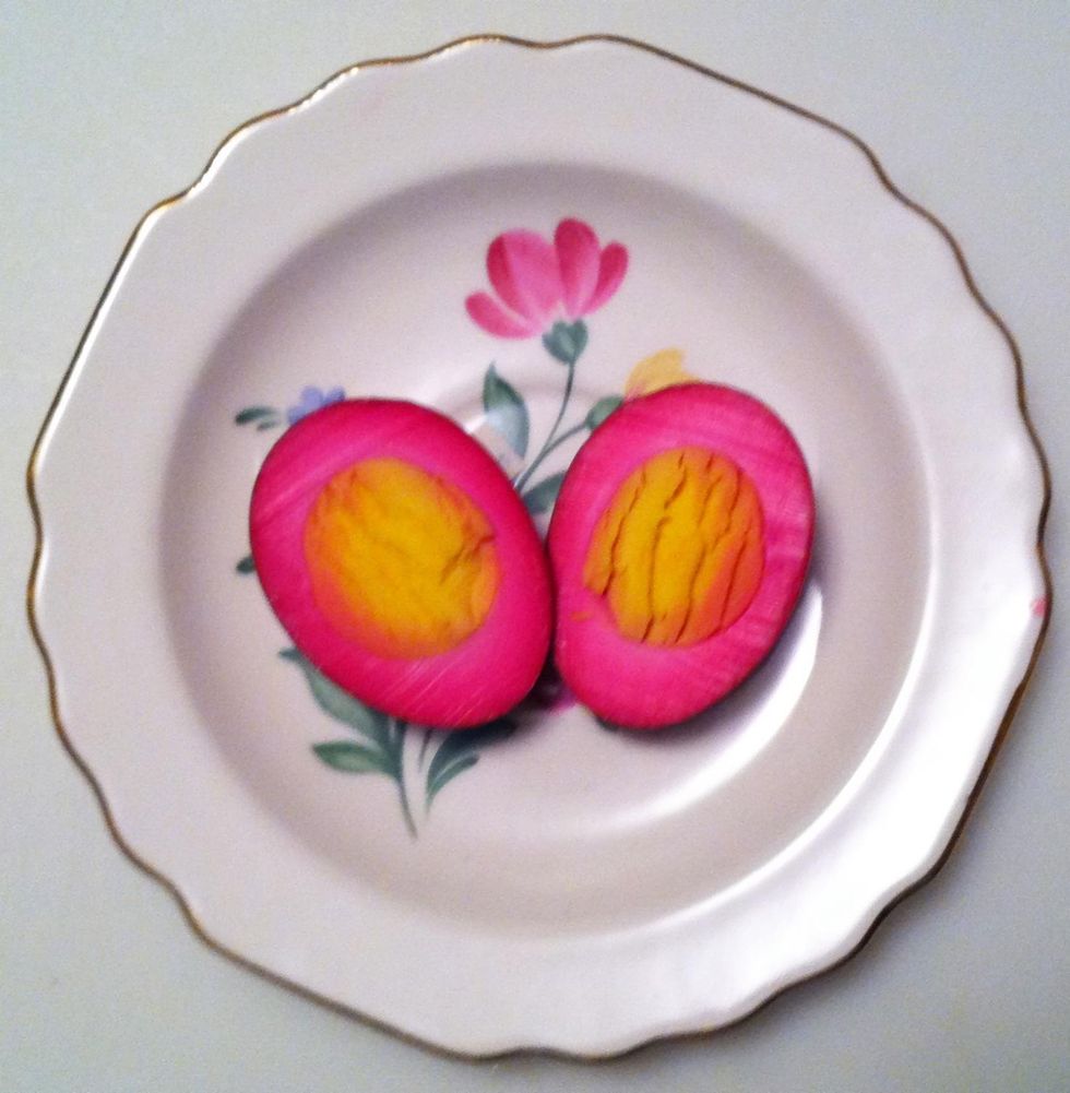 How to make bright pink eggs - B+C Guides