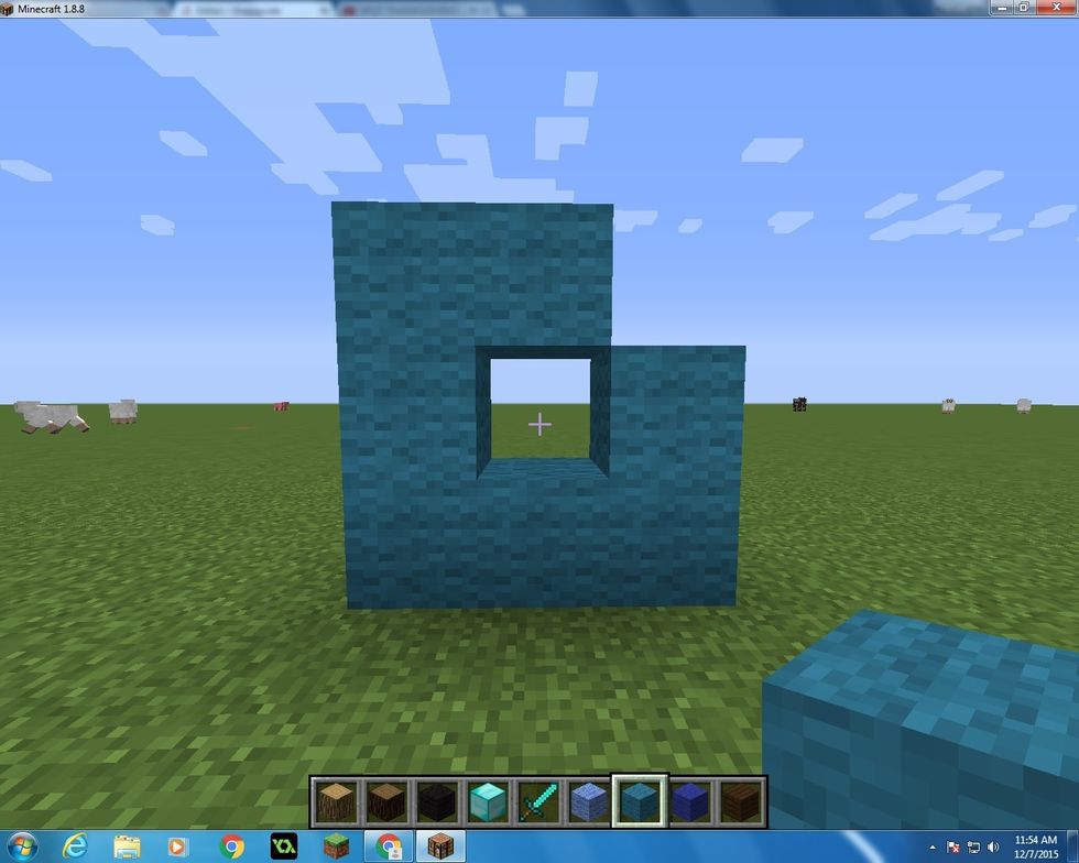 How to make a pixel diamond sword - B+C Guides