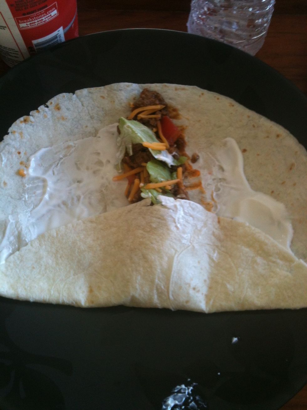 How to fold a soft taco - B+C Guides