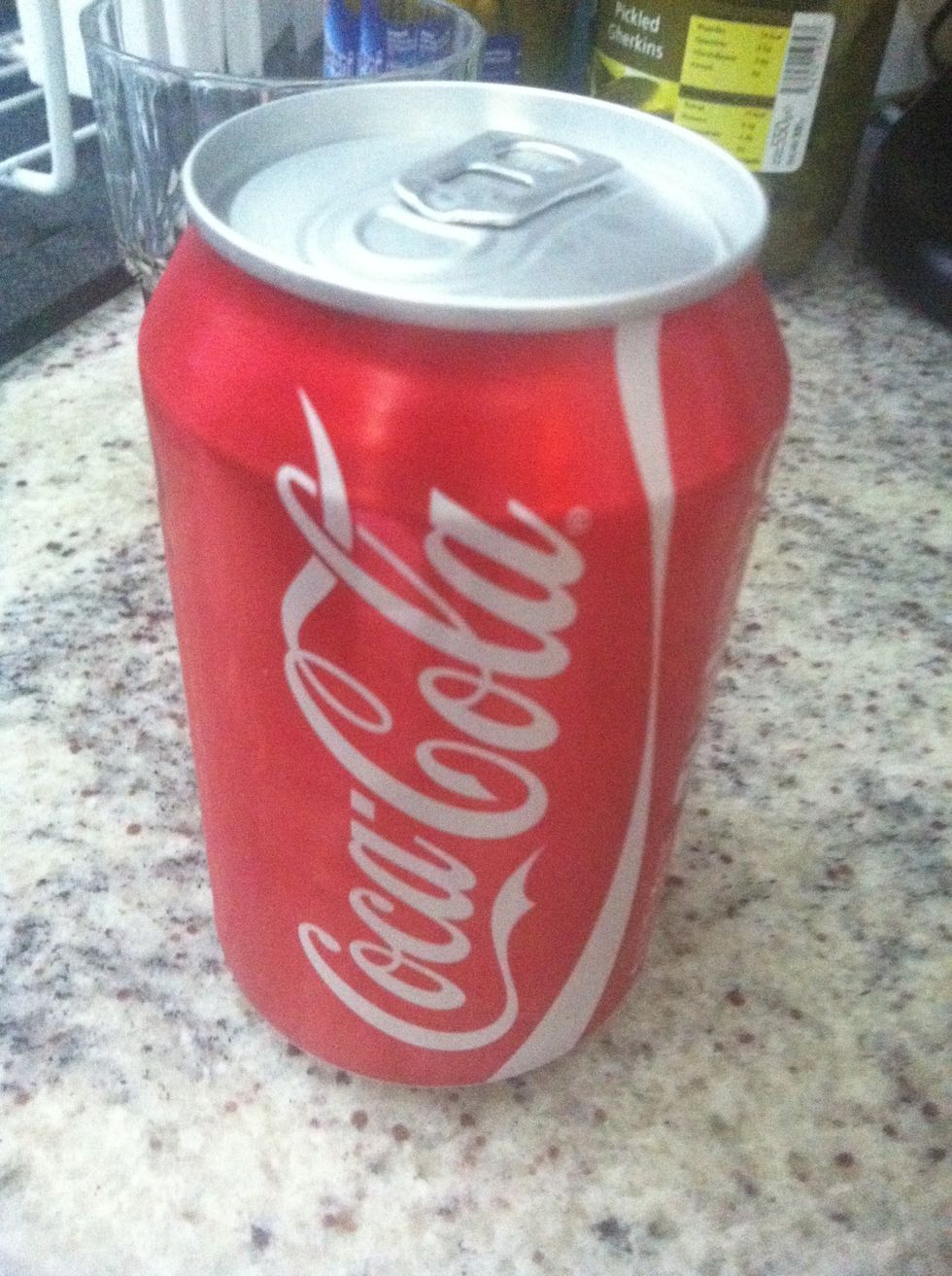 How to do a can magic trick - B+C Guides