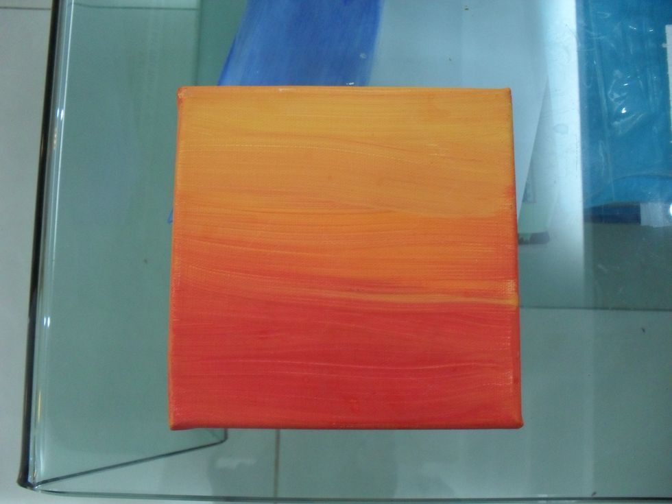 How to make an ombre painting - B+C Guides