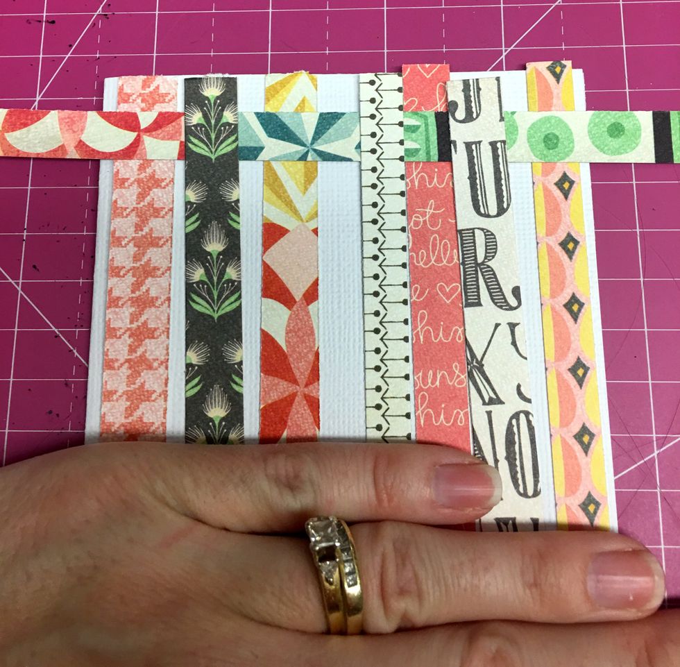 How to construct a paper weave card - B+C Guides