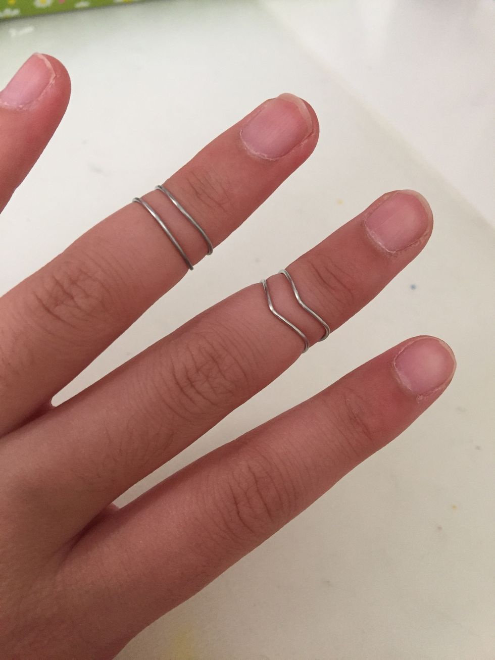 How to make a diy wire knuckle ring - B+C Guides