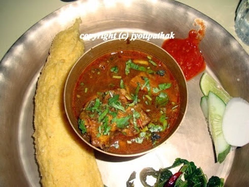 How to cook dhido 'traditional food of nepal'(corn flour) - B+C Guides