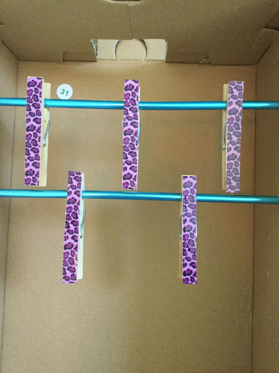 How to make a foosball game out of a shoebox - B+C Guides