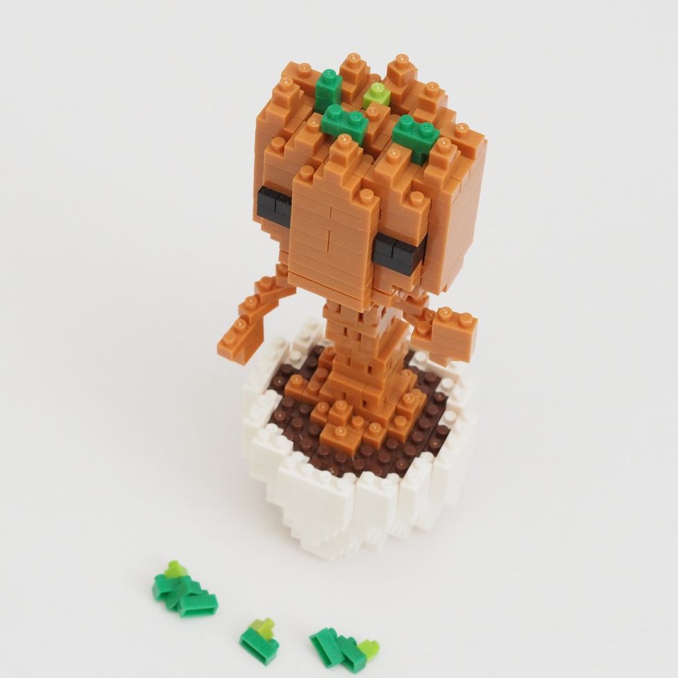 How to build baby groot with nanoblock - B+C Guides