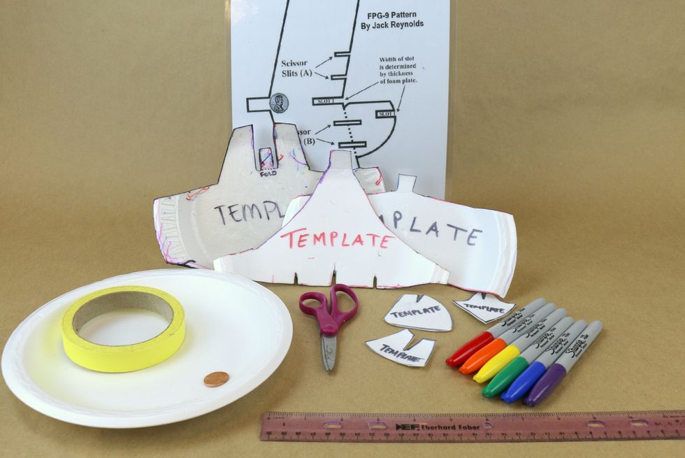 How to build a foam-plate glider - B+C Guides