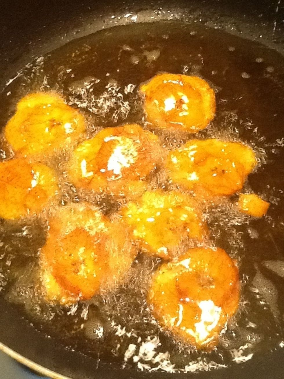 How to make mofongo con camarones al ajillo - B+C Guides
