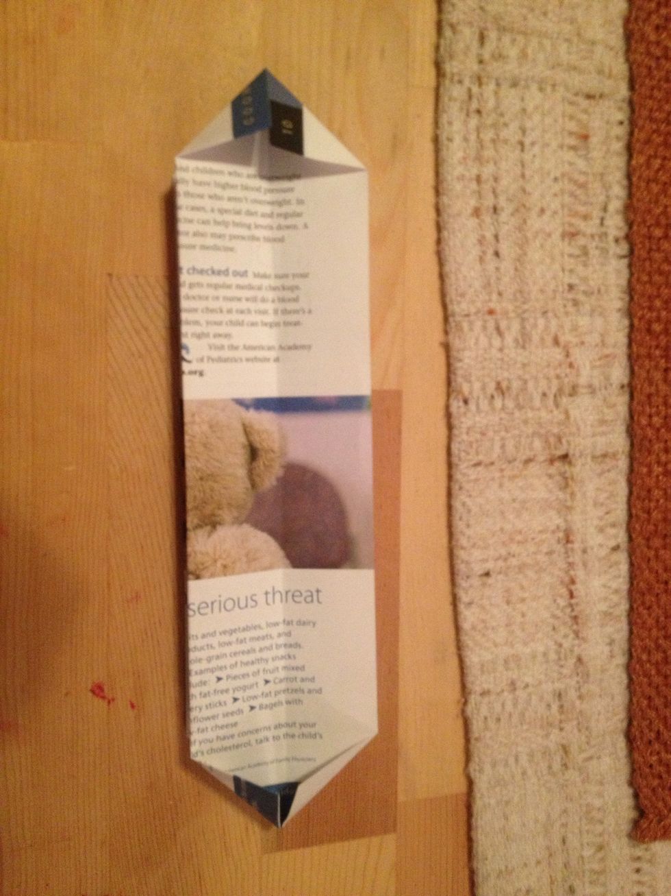 How to recycle scratch paper: make a waste receptacle - B+C Guides