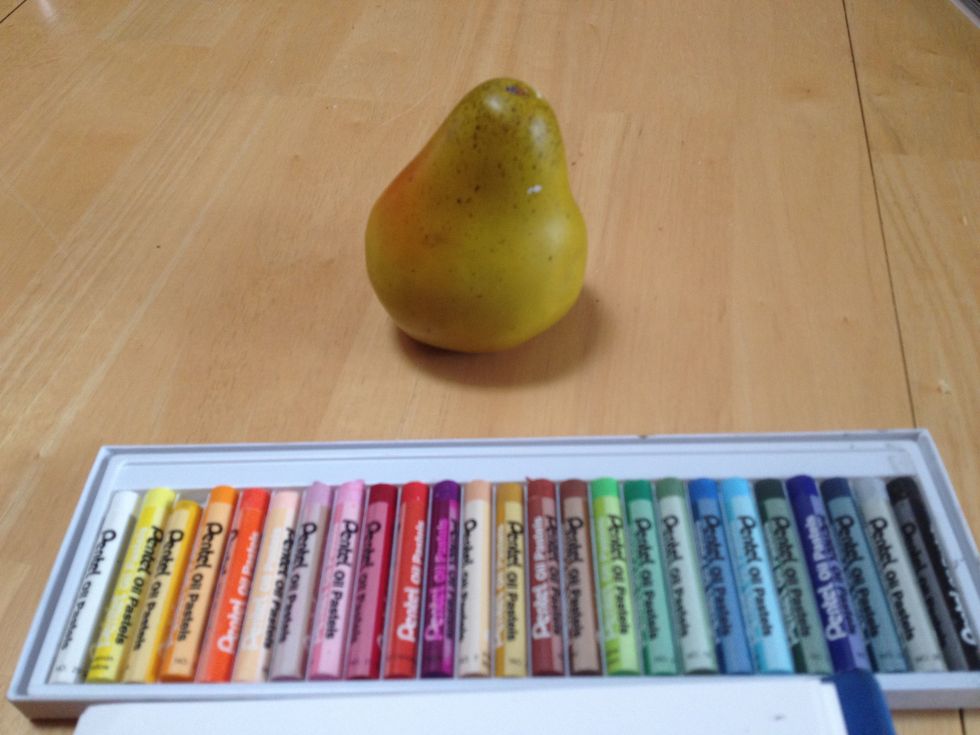 How to use oil pastels to shade a pear - B+C Guides