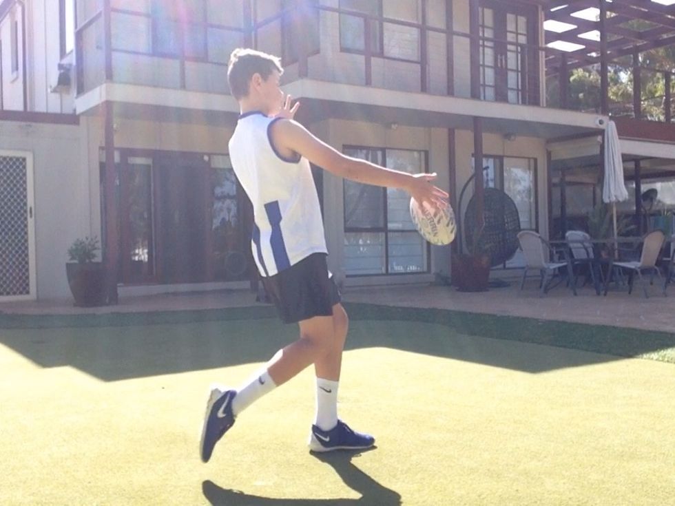 How to Kick a Drop Punt - B+C Guides