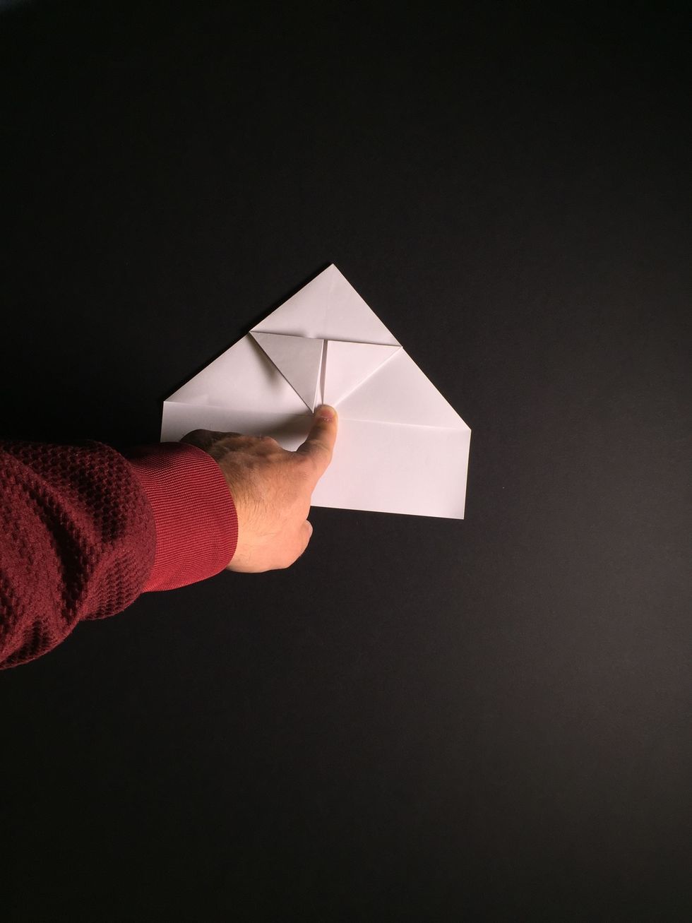 How to build the ds flyer paper airplane - B+C Guides