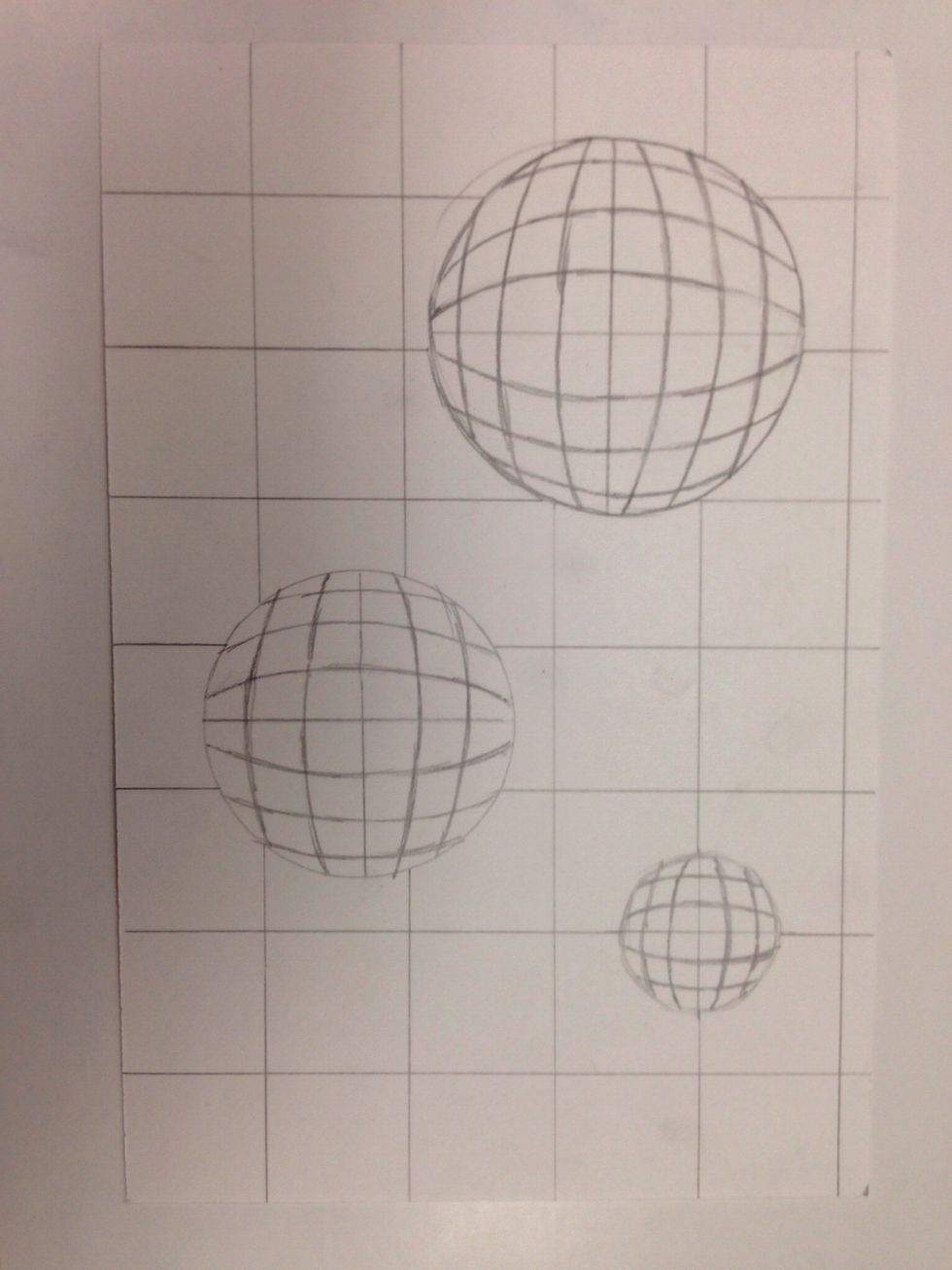 How to draw a checkerboard sphere op art - B+C Guides