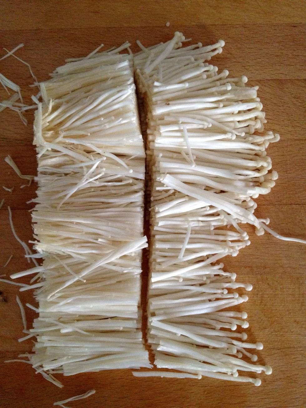 How to cook bacon wrapped enoki mushroom - B+C Guides