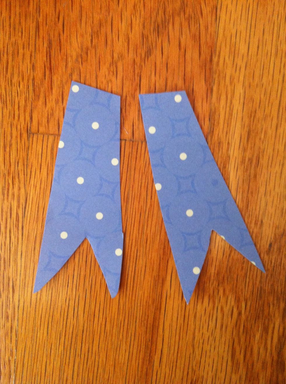 How to make a paper medal! - B+C Guides