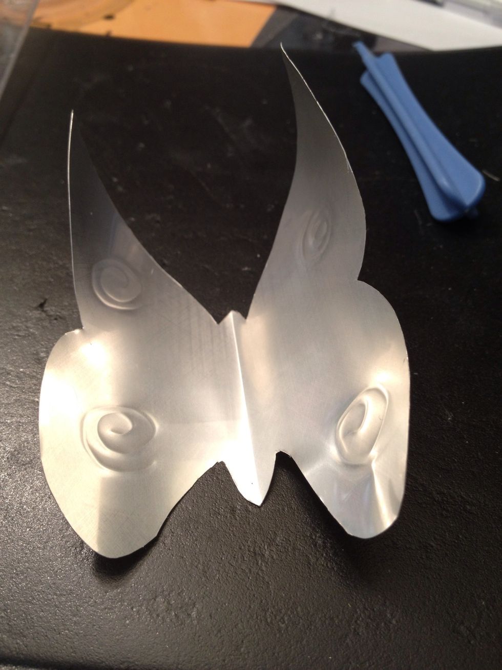 How to make a soda can butterfly - B+C Guides