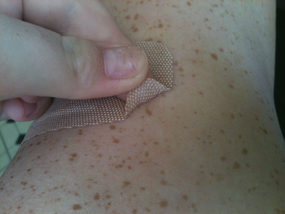 How to remove a band-aid - B+C Guides