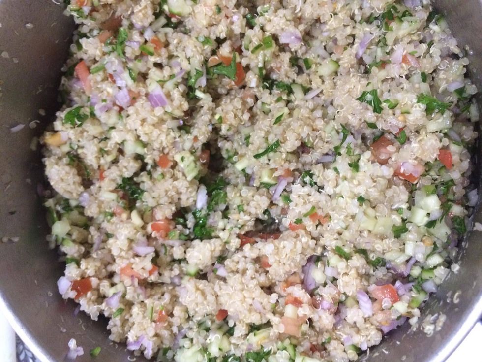 How to make cold quinoa salad - B+C Guides